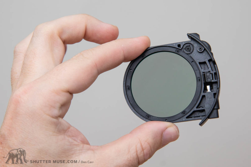 REVIEW: Canon EF-EOS R Drop-In Filter Mount Adapter with Circular ...