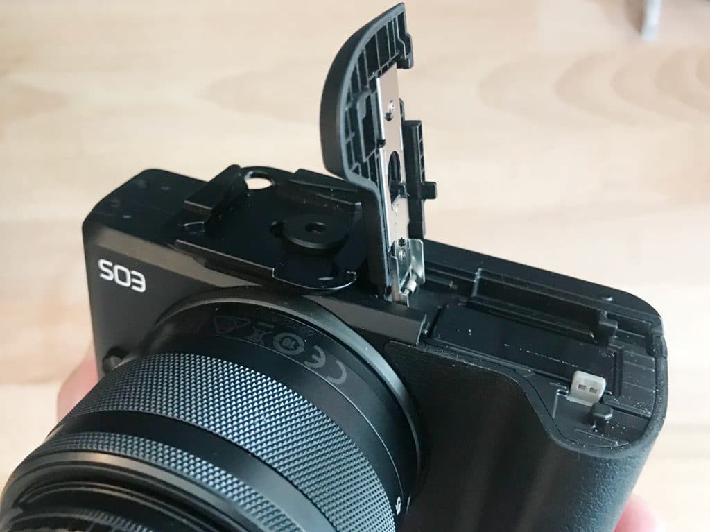 12 Best Accessories for the Canon EOS M50 in 2022