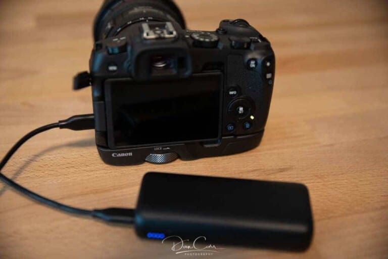 Best USB Charger and Battery For the Canon EOS RP (& EOS R)