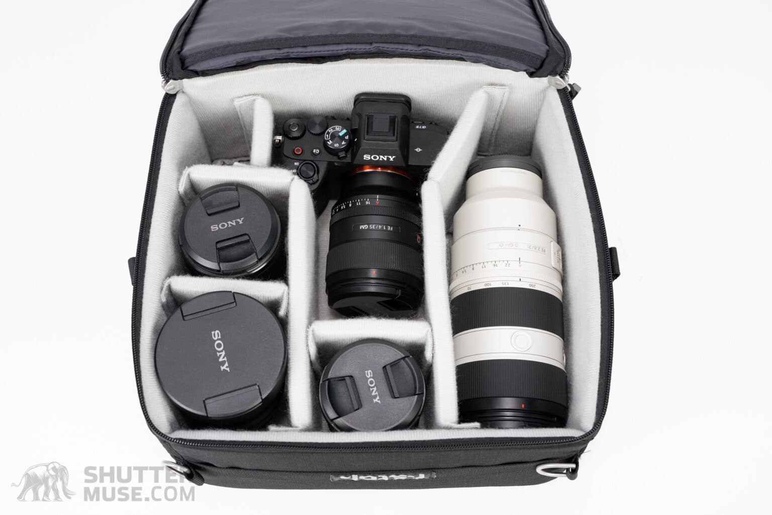 8 Best Ways to Carry Your Camera In a Regular Bag or Backpack in 2025