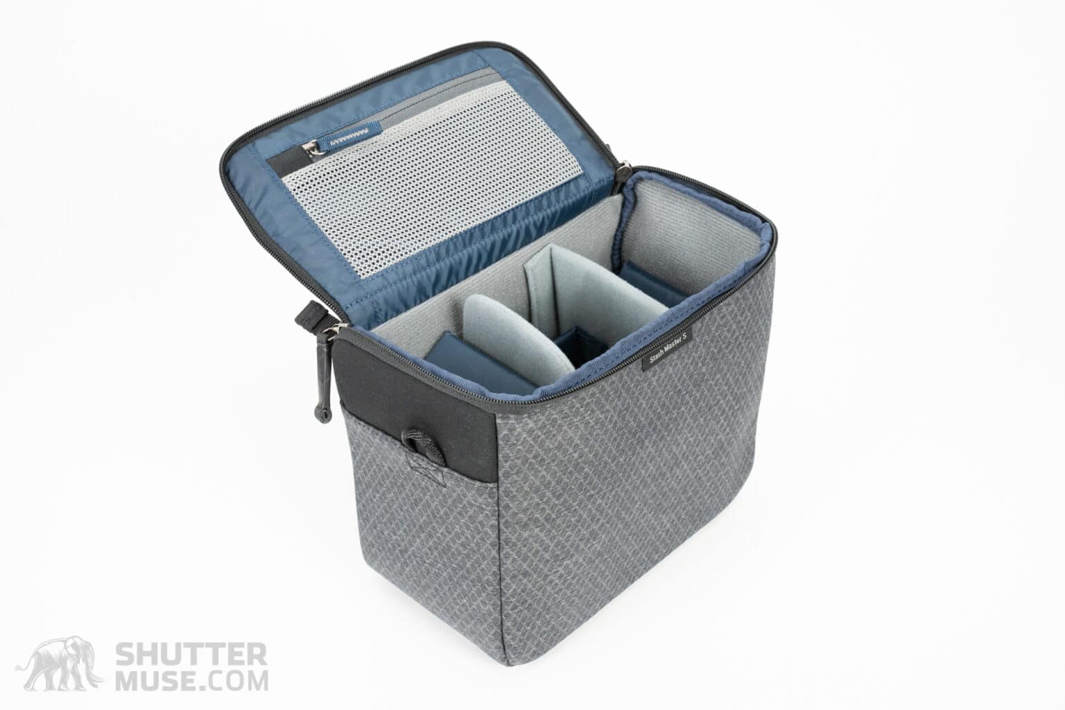 8 Best Ways to Carry Your Camera In a Regular Bag or Backpack in 2025